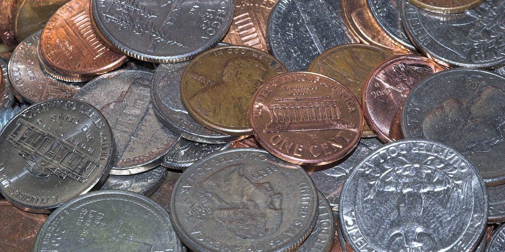 Coin Shortage Ramps Up War on Cash - Headline USA