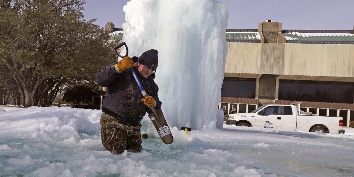 Sub-Zero Weather Snap Leaves Energy-Rich Texans in the Cold | Headline USA