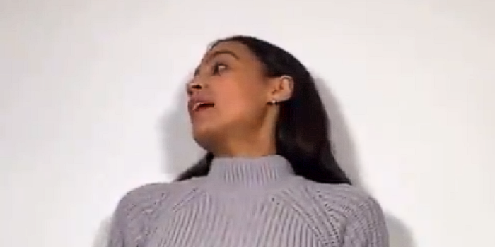 AOC Blames Tucker Carlson for Death Threats Against Her | Headline USA
