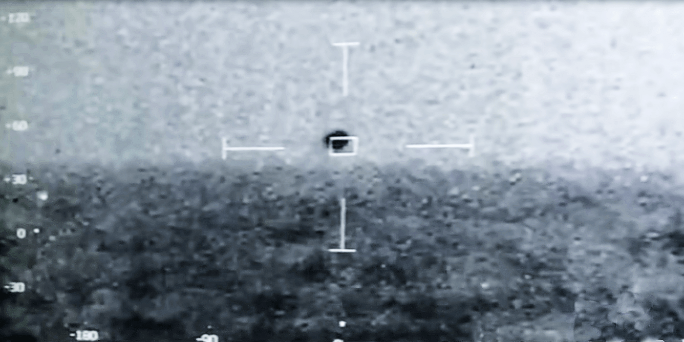 Pentagon Acknowledges 510 Reports of UFOs - Headline USA