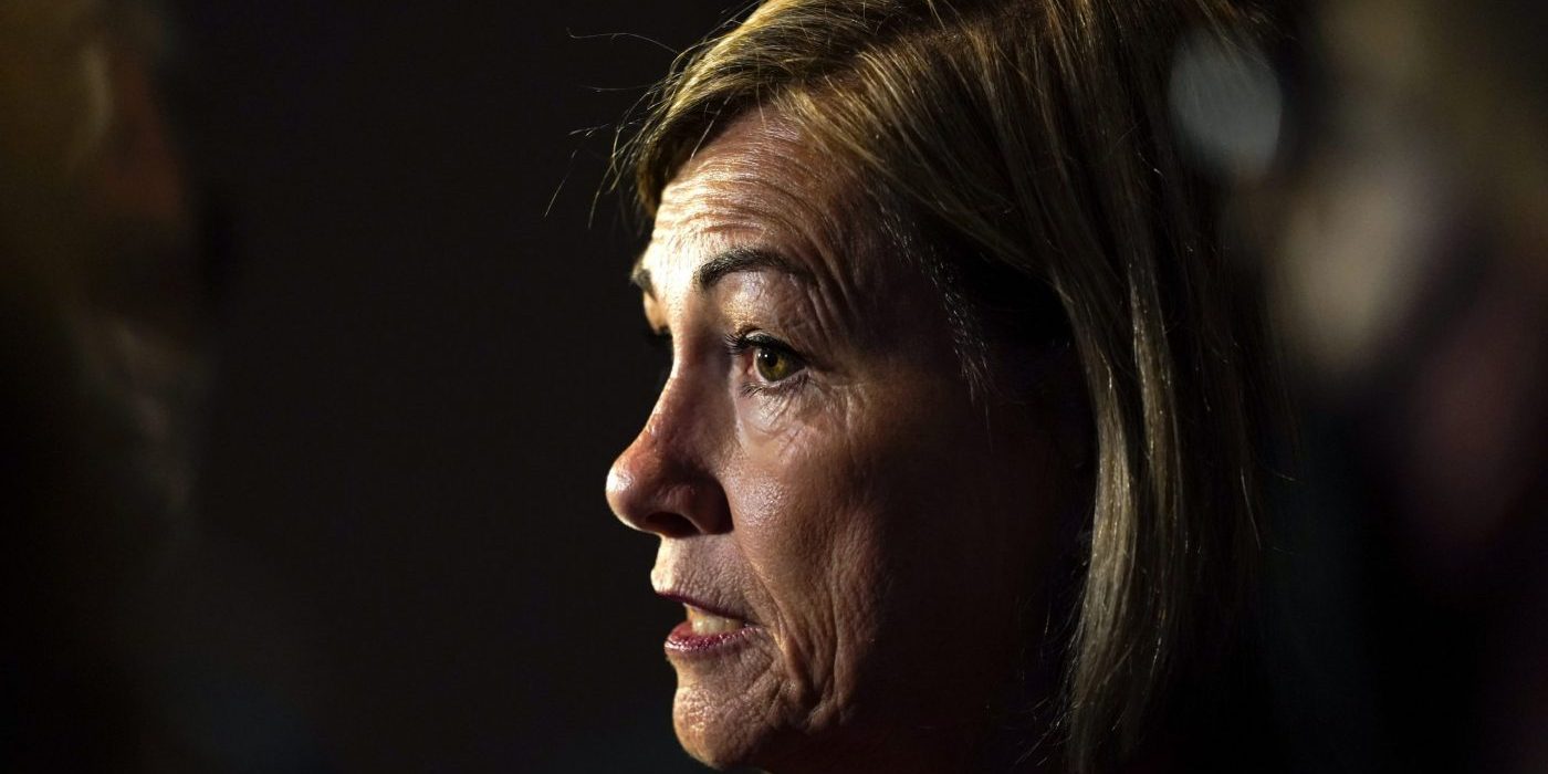 Clinton Judge Blocks Iowa Law Preventing Schools from Imposing Mask ...