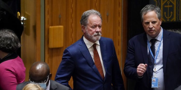 Head of UN's World Food Program Urges Billionaires to Step Up as Global ...