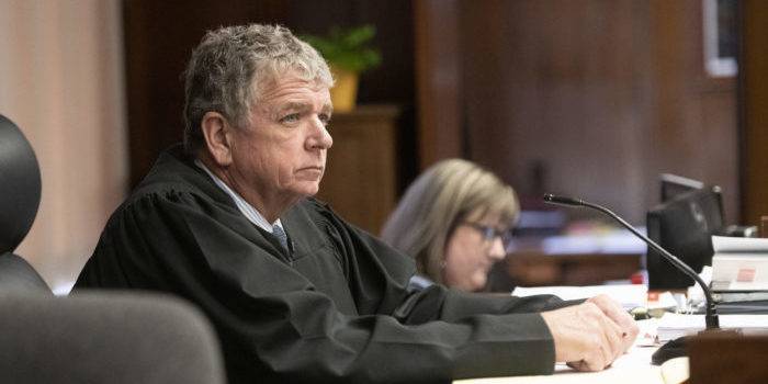 Backlog of Pending Immigration Cases Continues to Grow | Headline USA