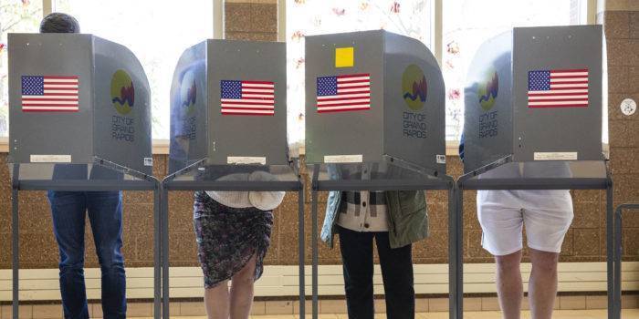 Asians Join Latinos in Political Shift to Right | Headline USA
