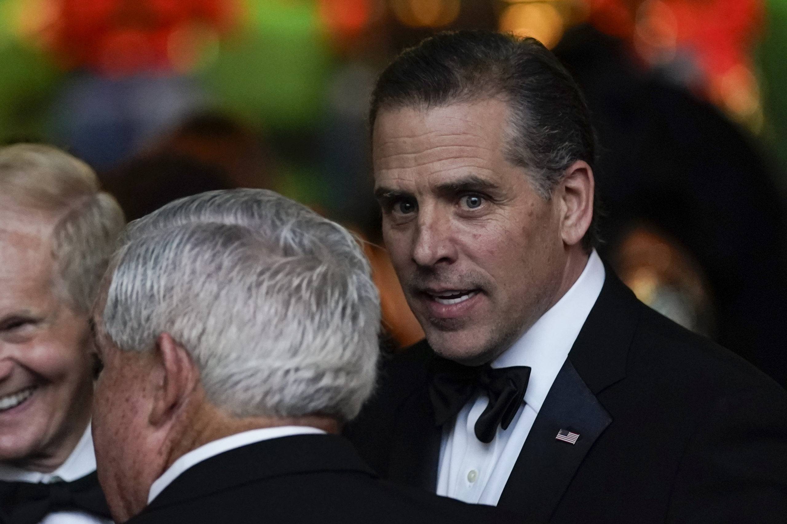 Cover-Up Plot? Joe, Hunter and Attorneys Flee to Camp David on 'Strange ...