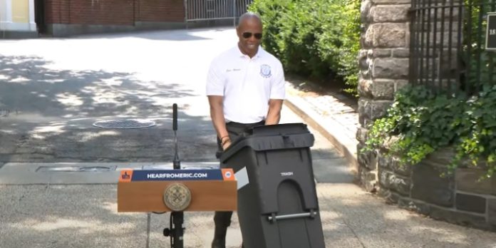 NYC Mayor Adams Unveils 'Trash Revolution' ... Featuring Bins ...