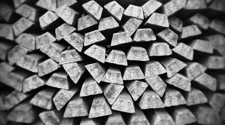 Unusual COMEX Trend Could Signal Accelerating Silver Squeeze | Headline USA